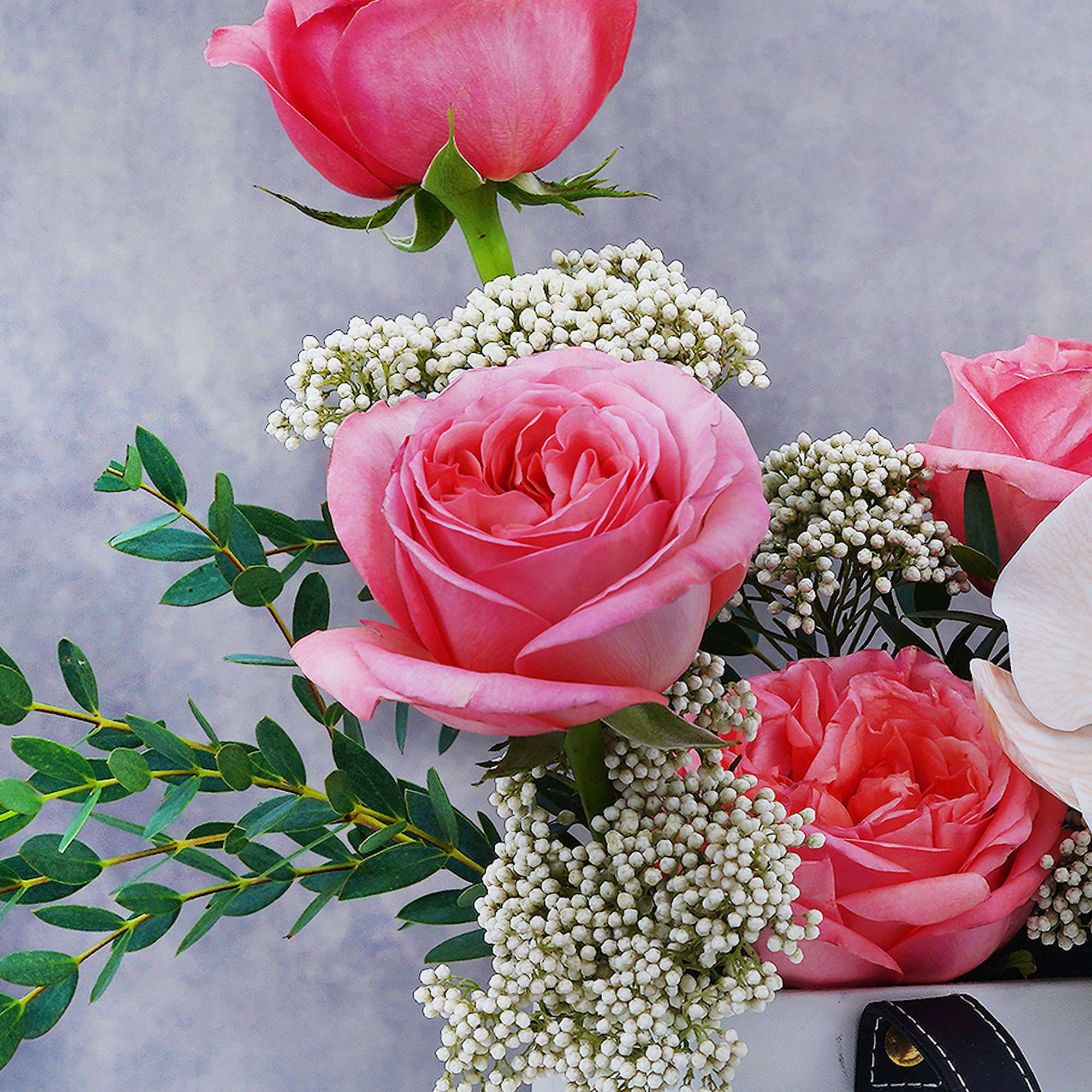 Order Bag of Roses Online | Same-Day Delivery UAE - Fnp.ae