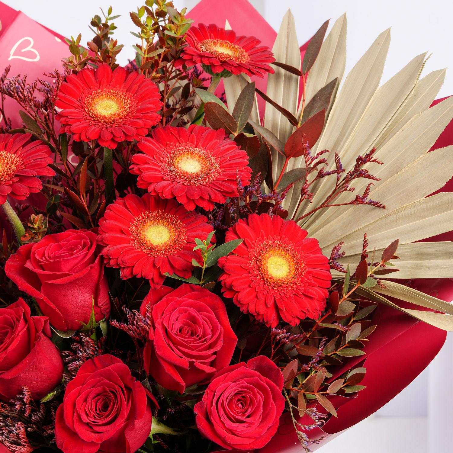Order A Beautiful Dream Flowers Bouquet Online | Same-Day Delivery UAE ...