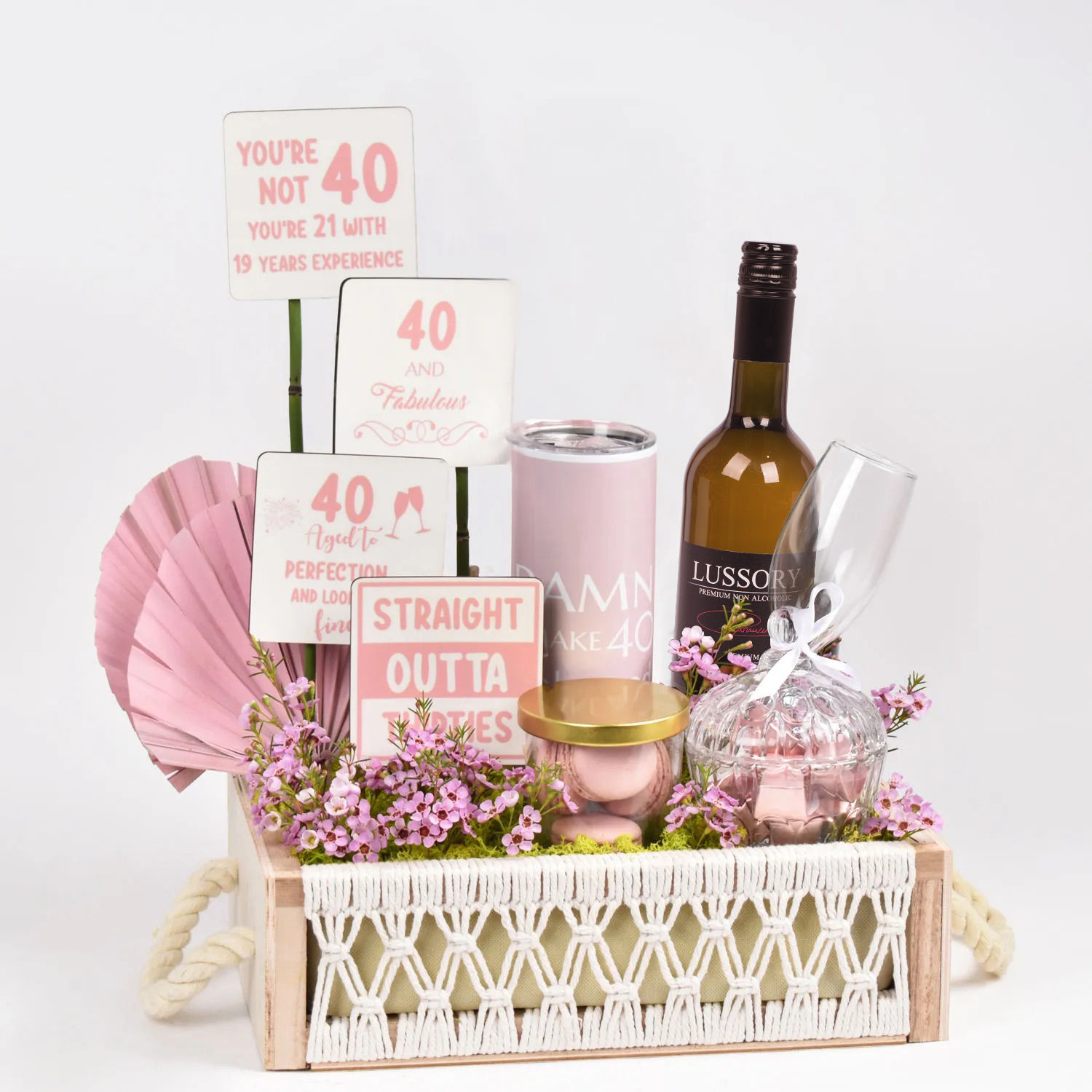 Online 40th Birthday Hamper Gift Delivery in UAE - FNP