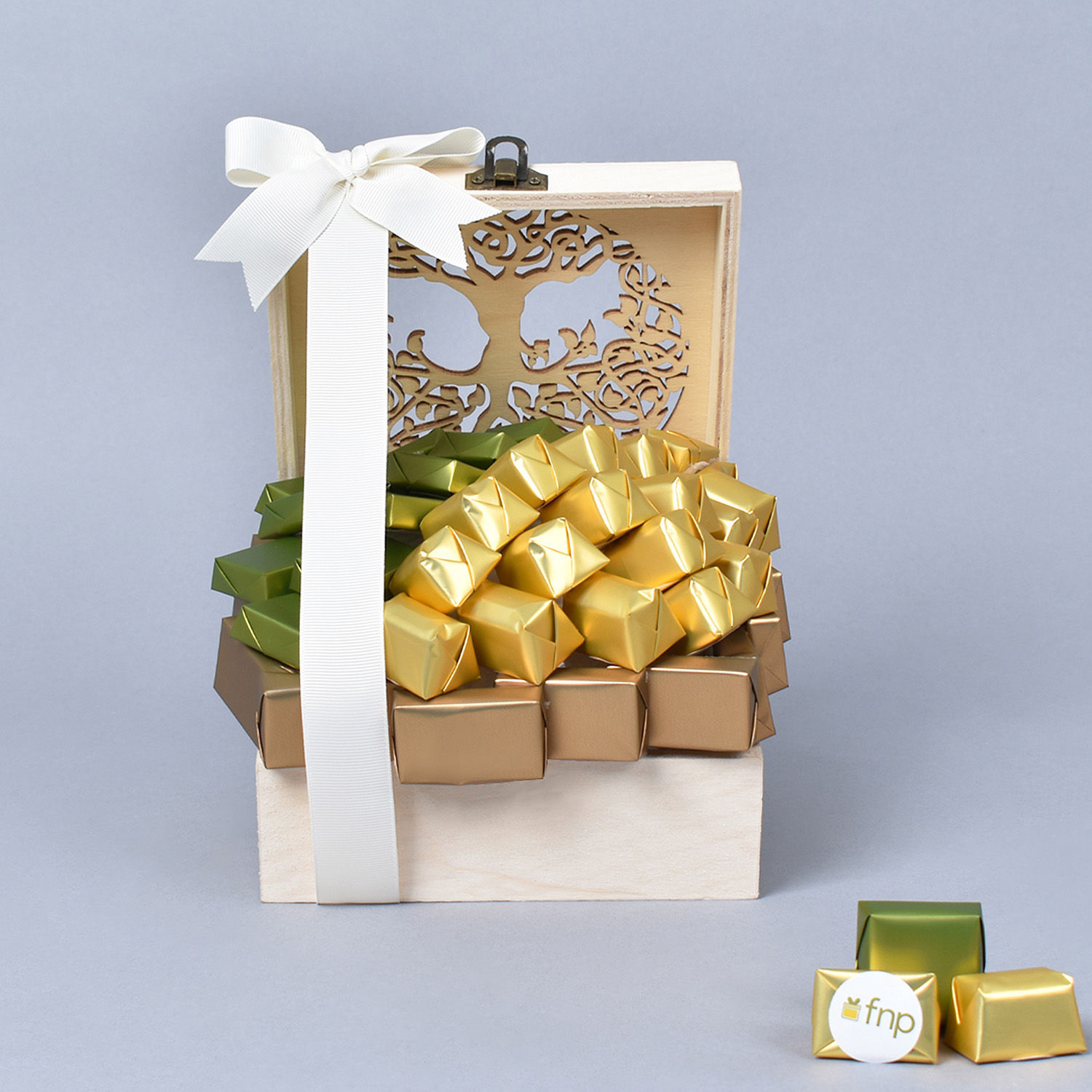 Order Chocolate Joy Box Online | Same-Day Delivery UAE - Fnp.ae