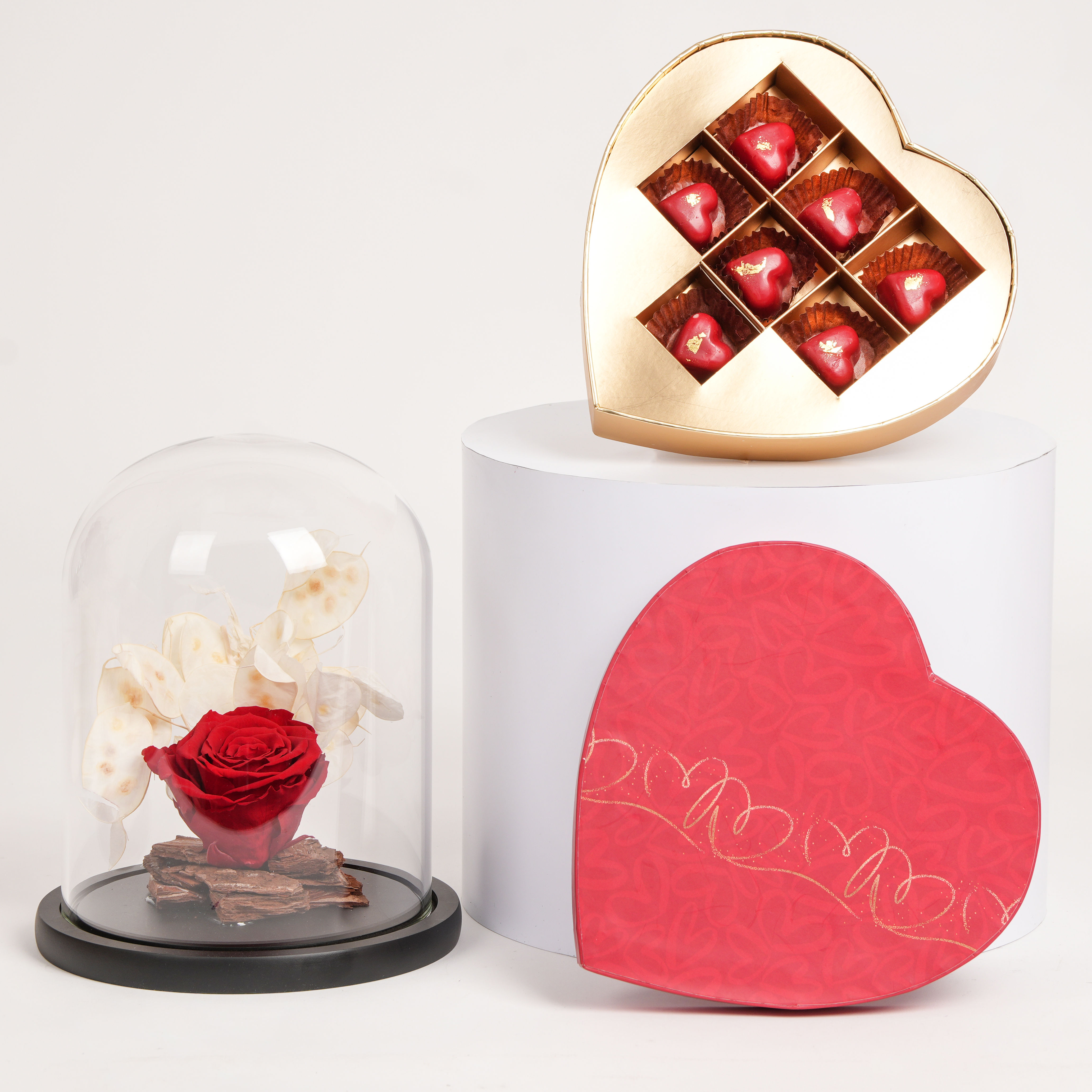 Order Red Forever Rose with Chocolate in Box Online | Same-Day Delivery ...