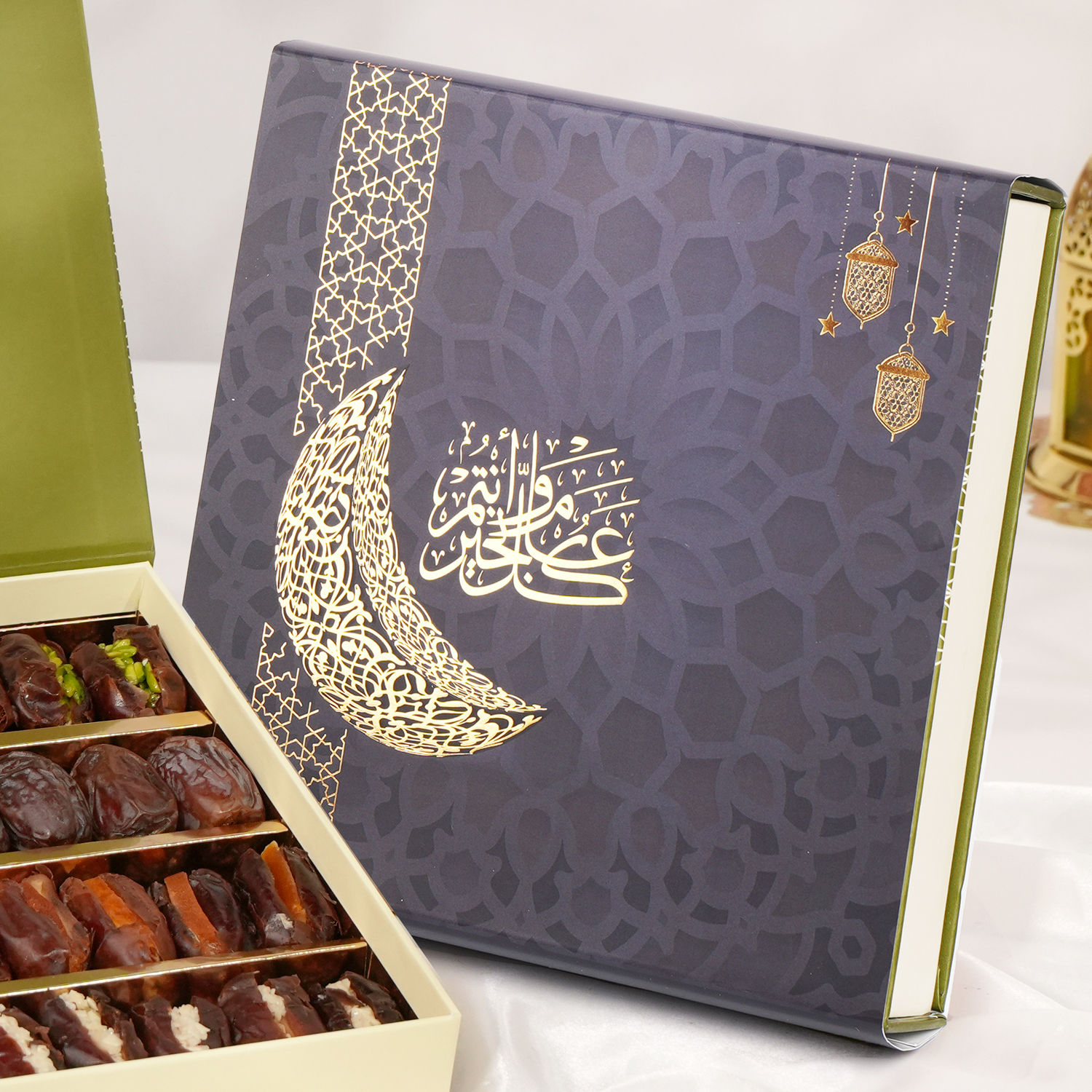Online Delightful Premium Dates Boxes Gift Delivery in UAE - FNP