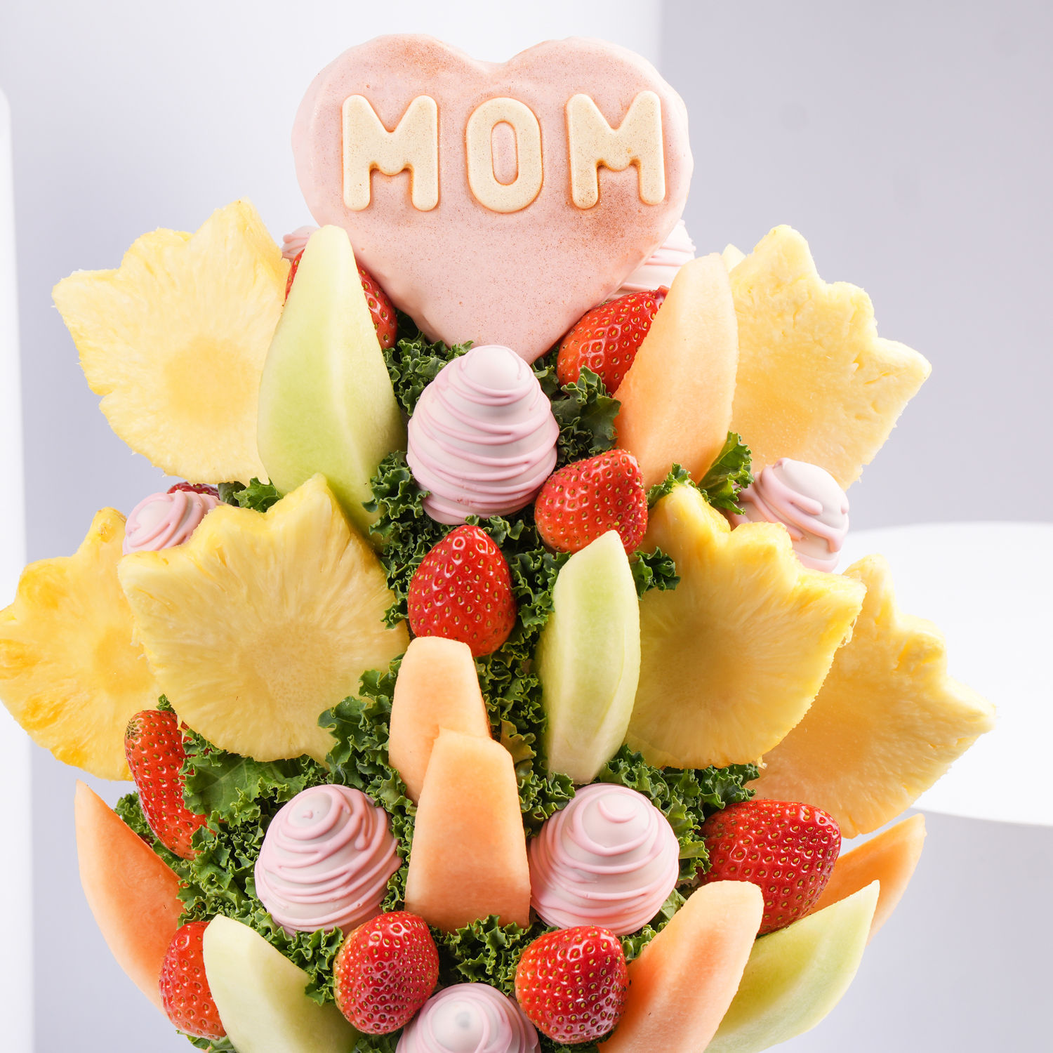 Order Mom Healthy Fruit Arrangement Online | Same-Day Delivery UAE - Fnp.ae