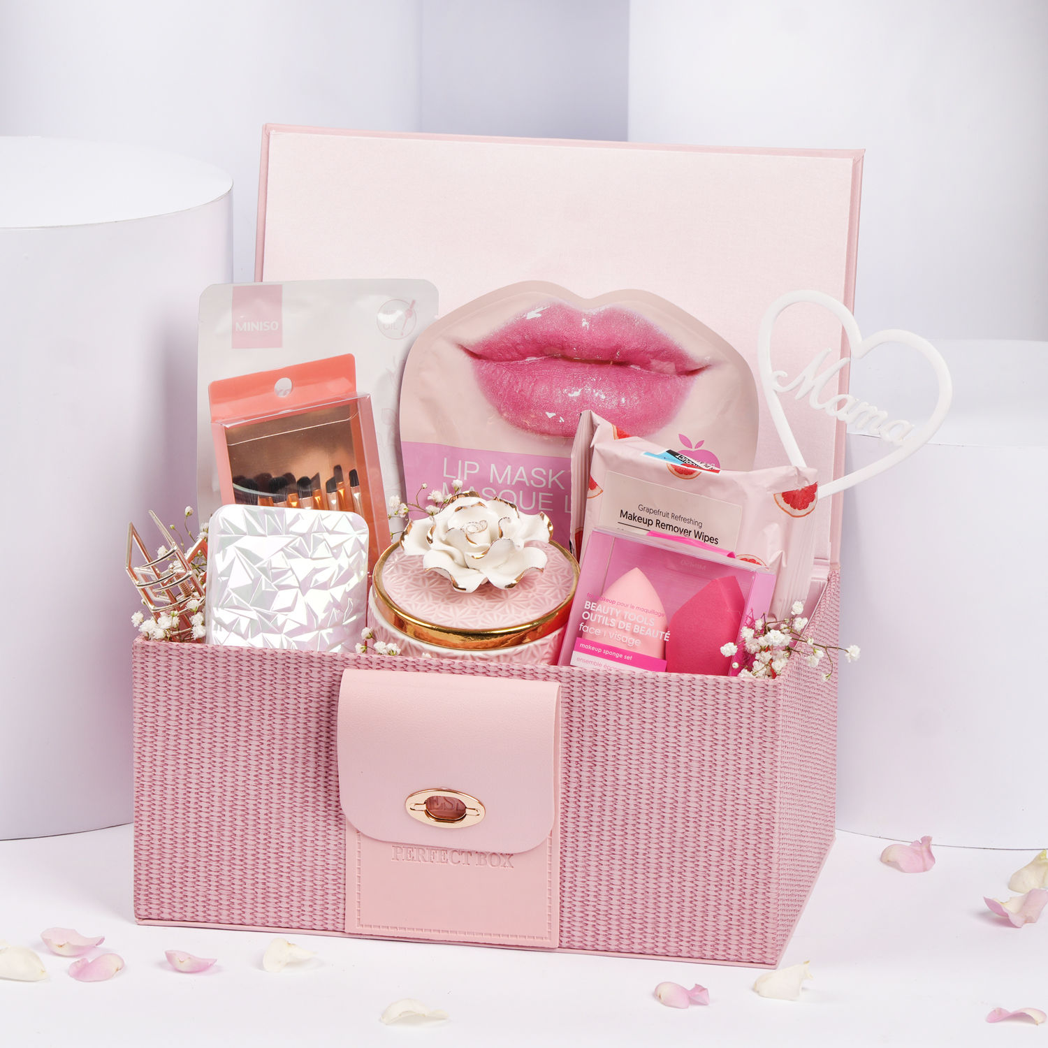 Order The Pink Collection Box For Her Online | Same-Day Delivery UAE ...
