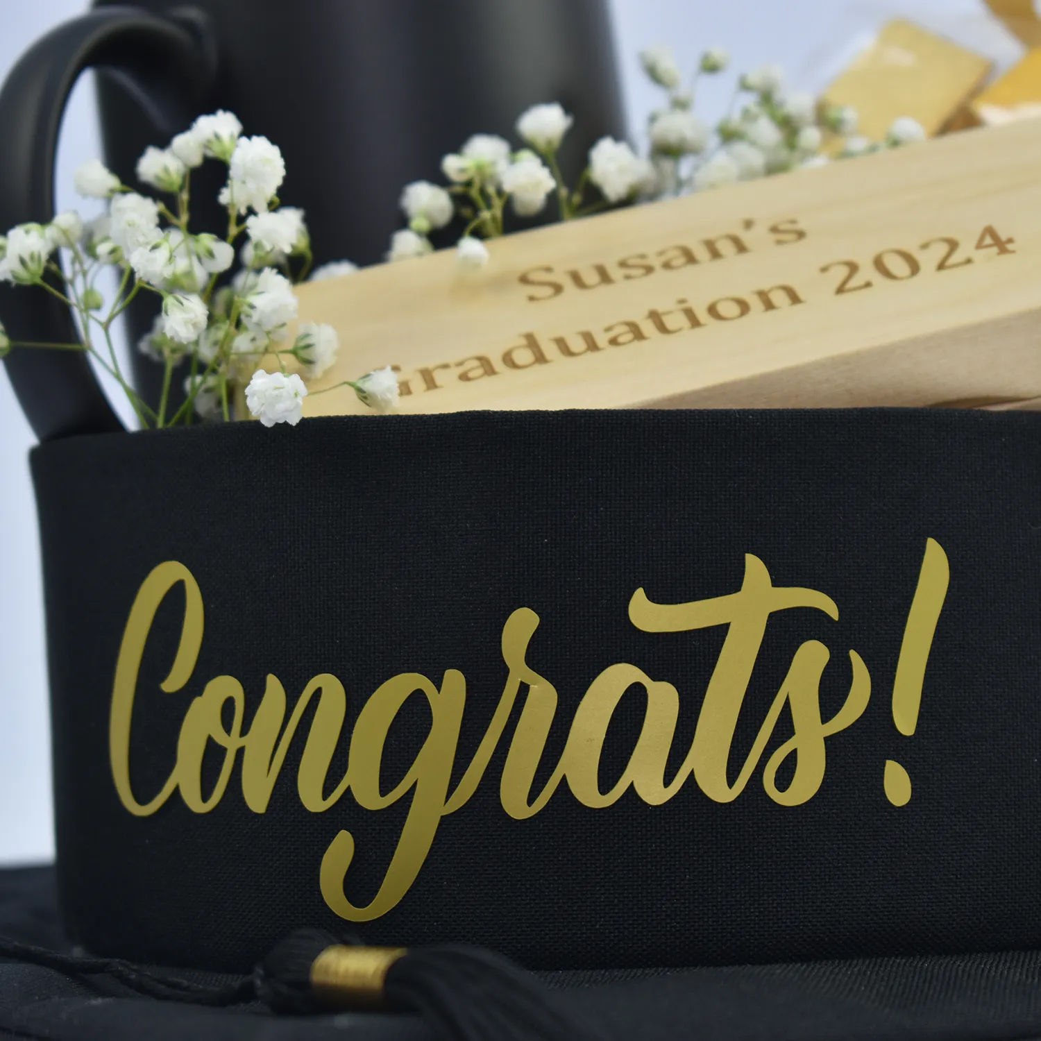 Order Congrats Graduation Hat Combo Online | Same-Day Delivery UAE - Fnp.ae