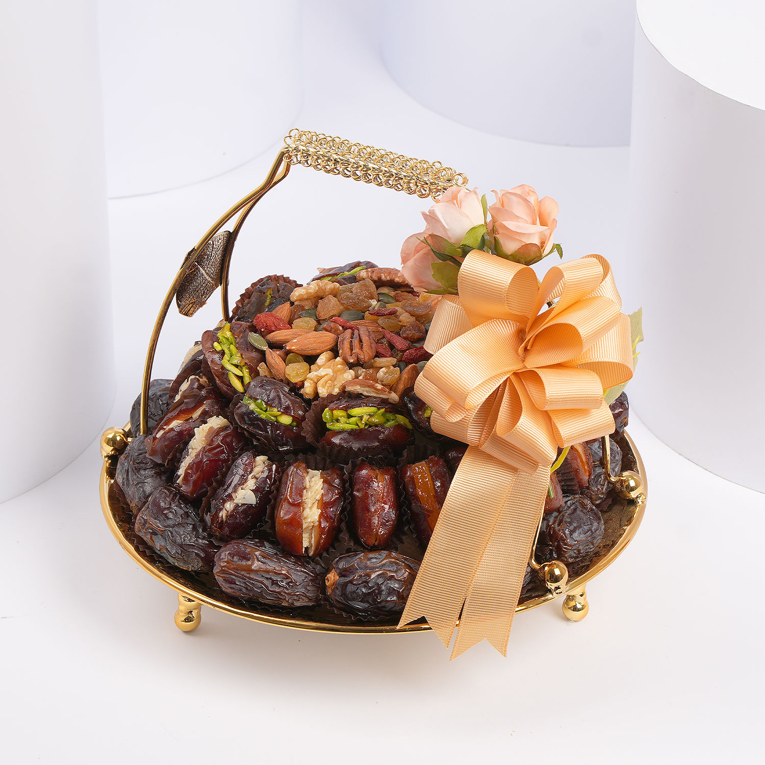 Order Premium Platter Of Dates And Dry Fruits Online | Same-Day ...