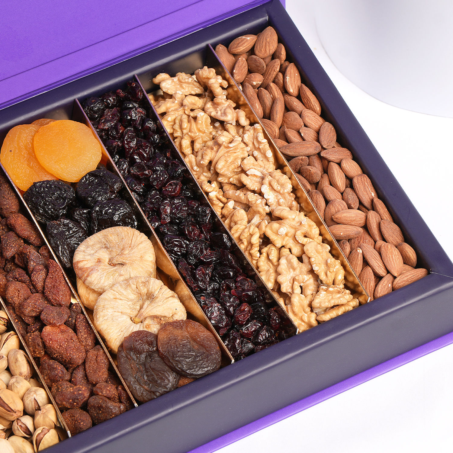 Order Mixed Nuts Gift Box By Wafi Online | Same-Day Delivery UAE - Fnp.ae