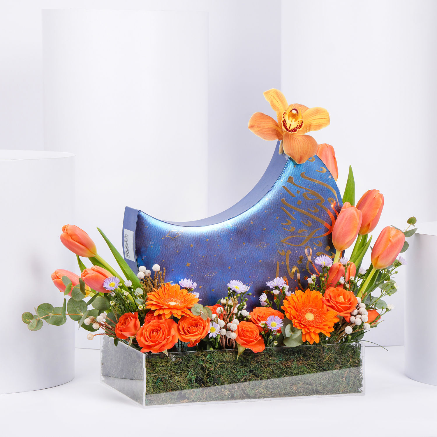 Order Bostani Chocolates Moon Box with Flowers Online | Same-Day ...