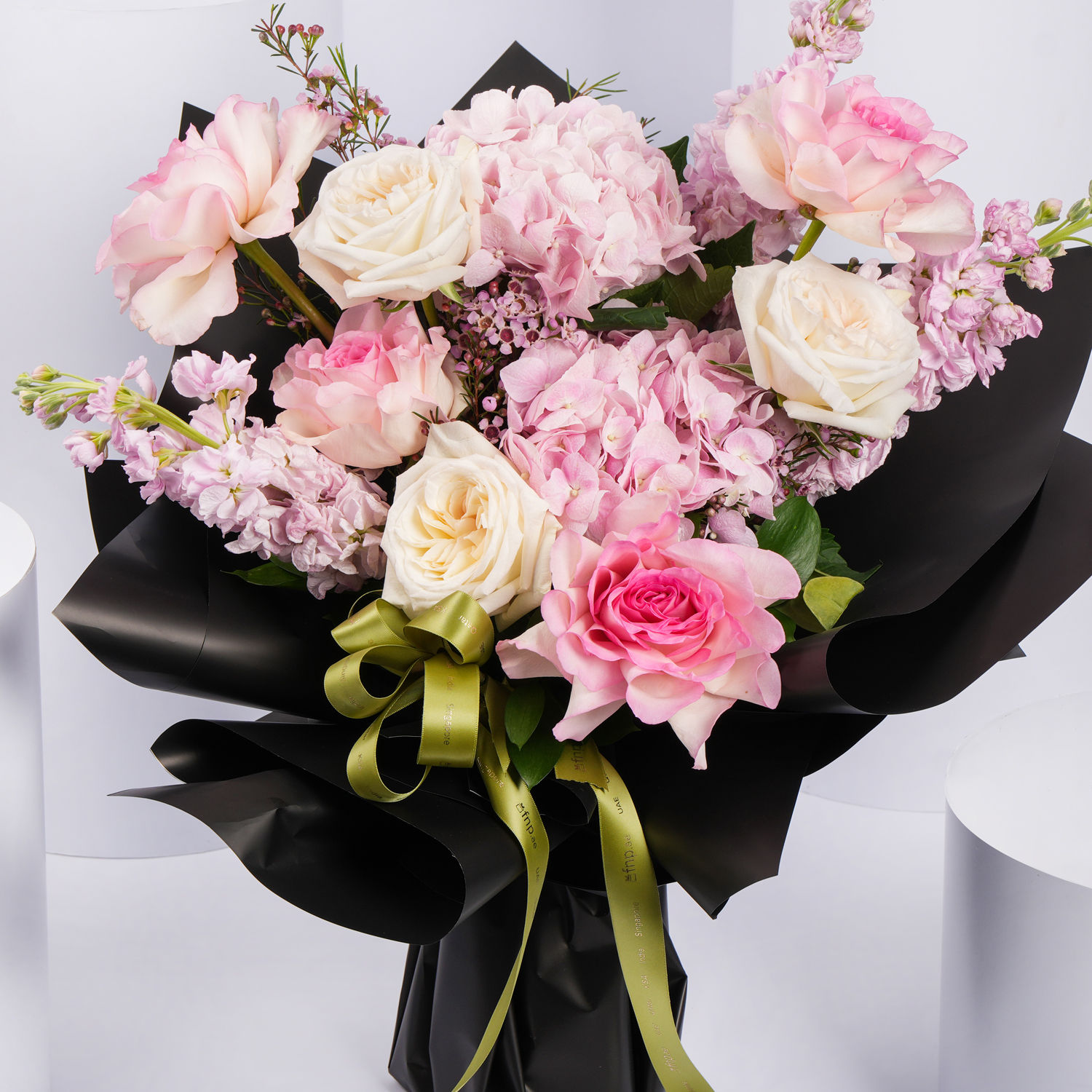 Order Moods Of Pink Flowers Bouquet Online | Same-Day Delivery UAE - Fnp.ae