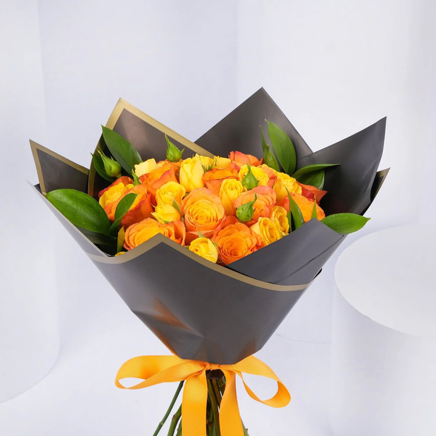 Order Colorful Roses Bouquet Graduation Day Online | Same-Day Delivery ...