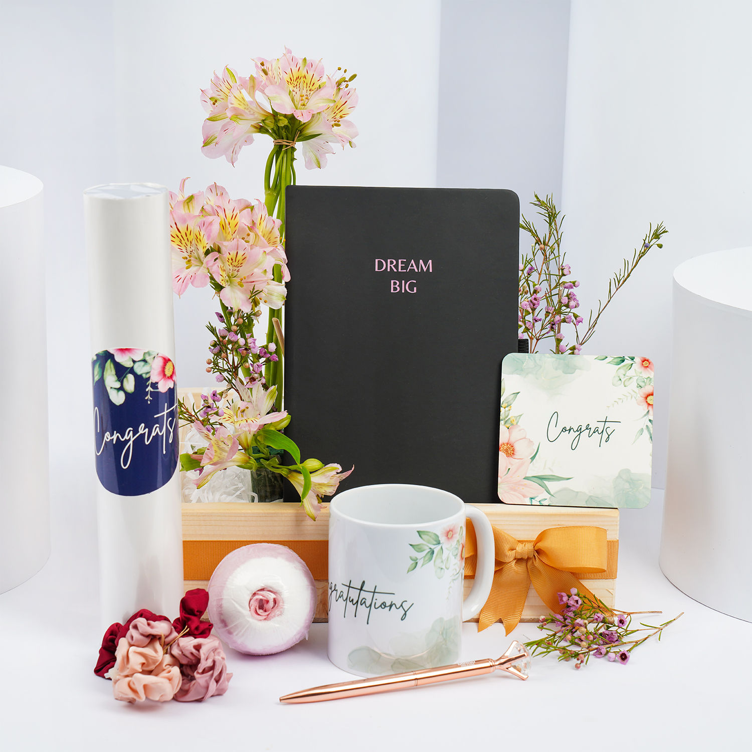 Order Dream Big Graduation Hamper Online | Same-Day Delivery UAE - Fnp.ae