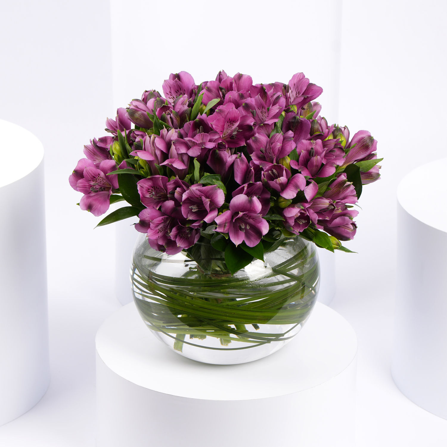 Order Purple Peruvian Lily Arrangement Online | Same-Day Delivery UAE ...