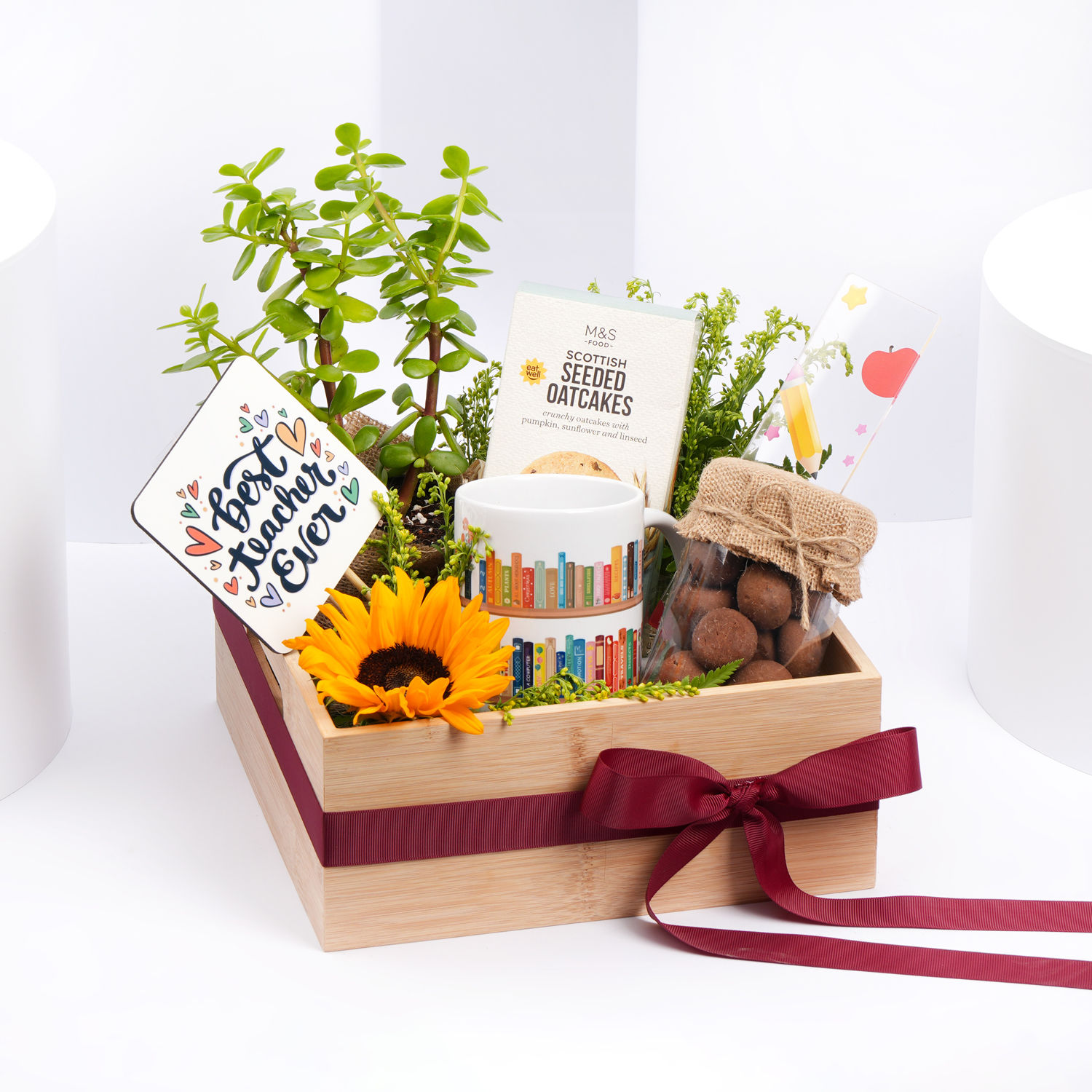 Order Teachers Appreciation Hamper Online | Same-Day Delivery UAE - Fnp.ae