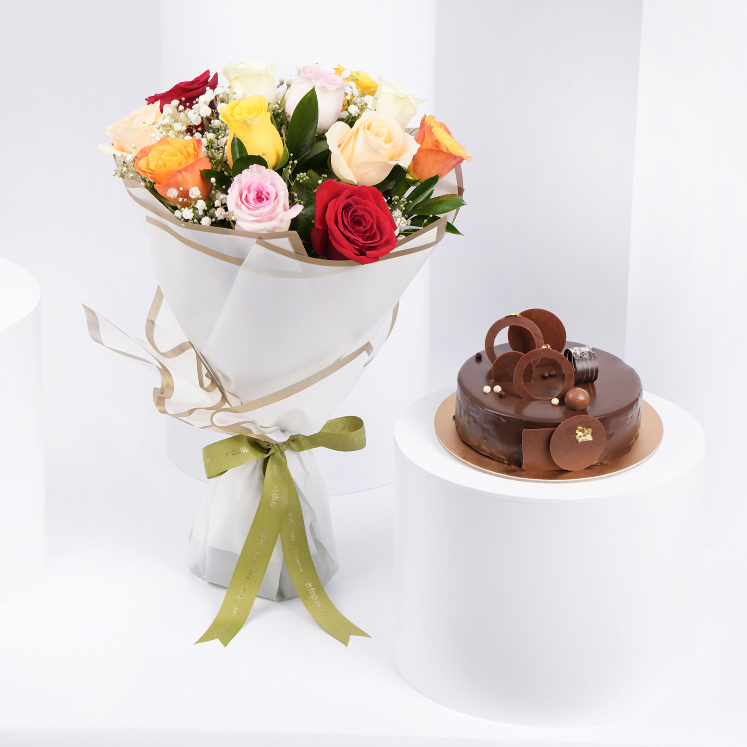 Order Dozen Multi Roses with Fudge Cake Online | Same-Day Delivery UAE ...