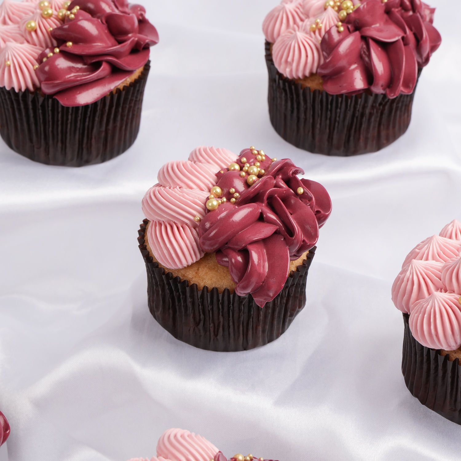 Order Celebratory Cupcake Set Online | Same-Day Delivery UAE - Fnp.ae