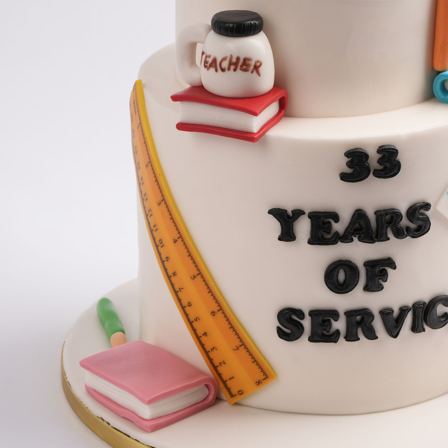 Order Teachers Tribute Chocolate Cake Online | Same-Day Delivery UAE ...