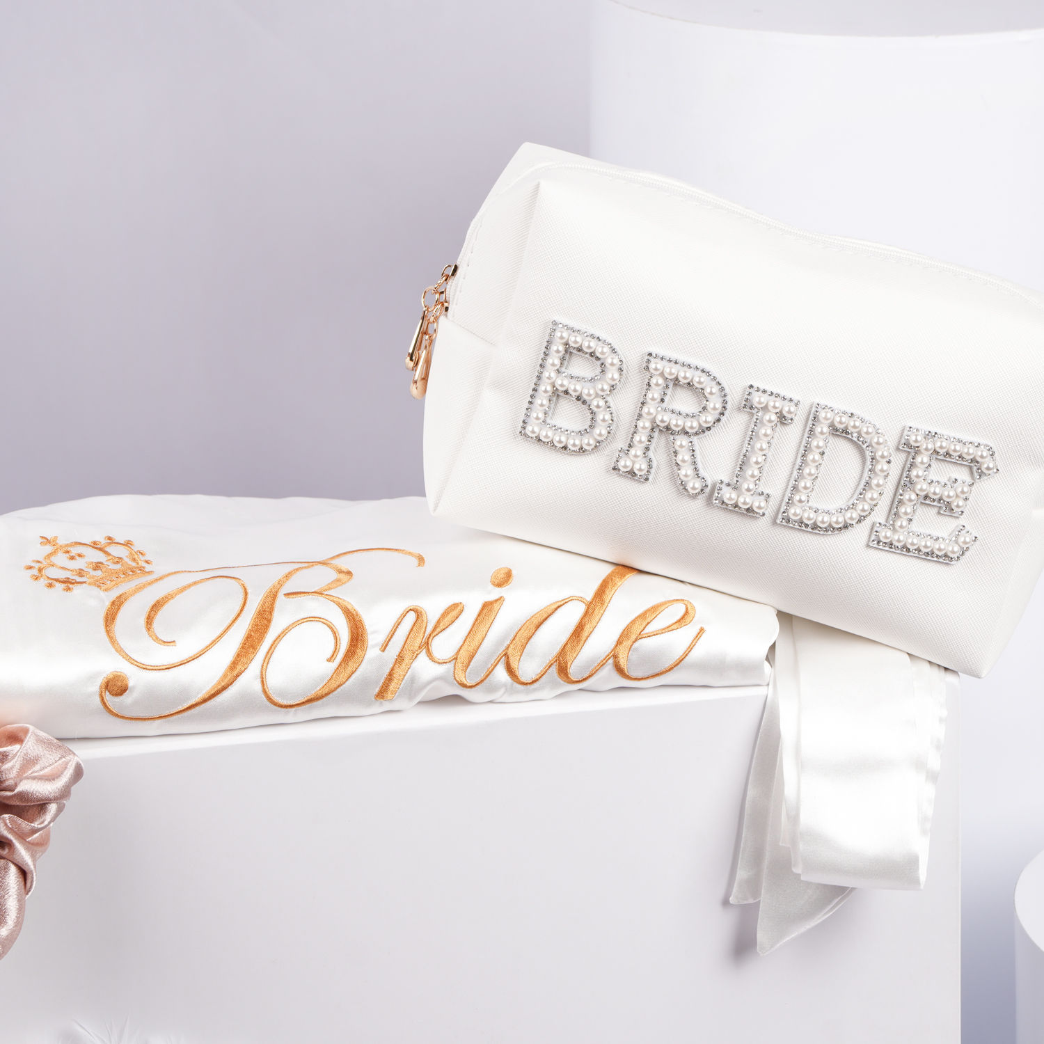 Order Bride To Be Hamper Online | Same-Day Delivery UAE - Fnp.ae