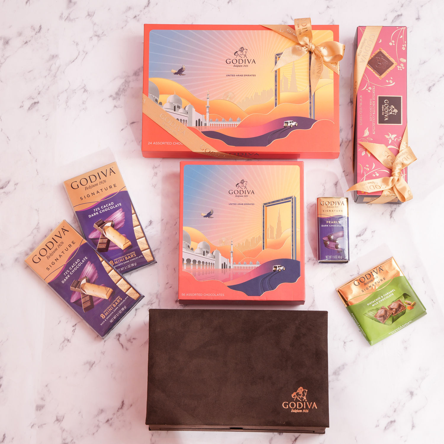 Order Godiva Luxury Hamper Medium Online | Same-Day Delivery UAE - Fnp.ae