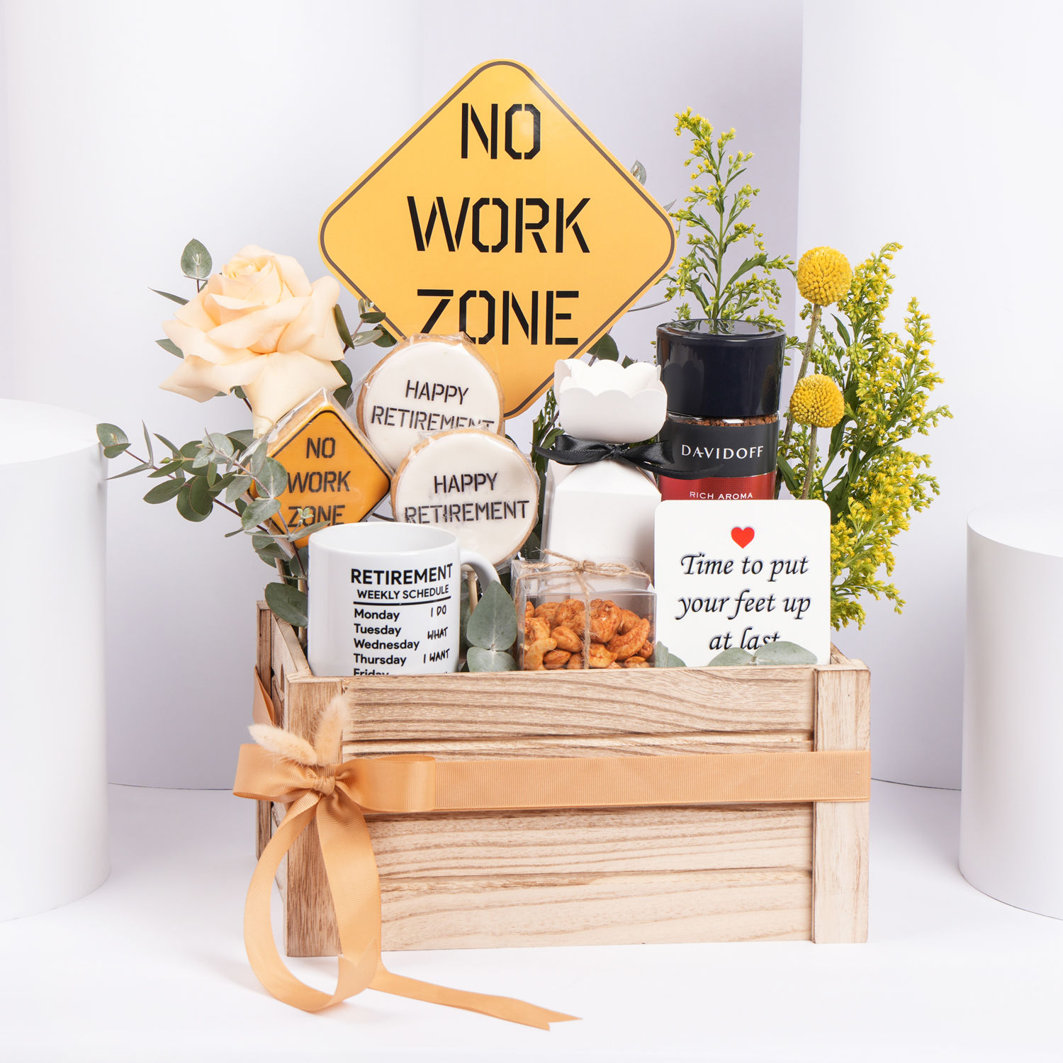 Order Happy Retirement Hamper Online | Same-Day Delivery UAE - Fnp.ae