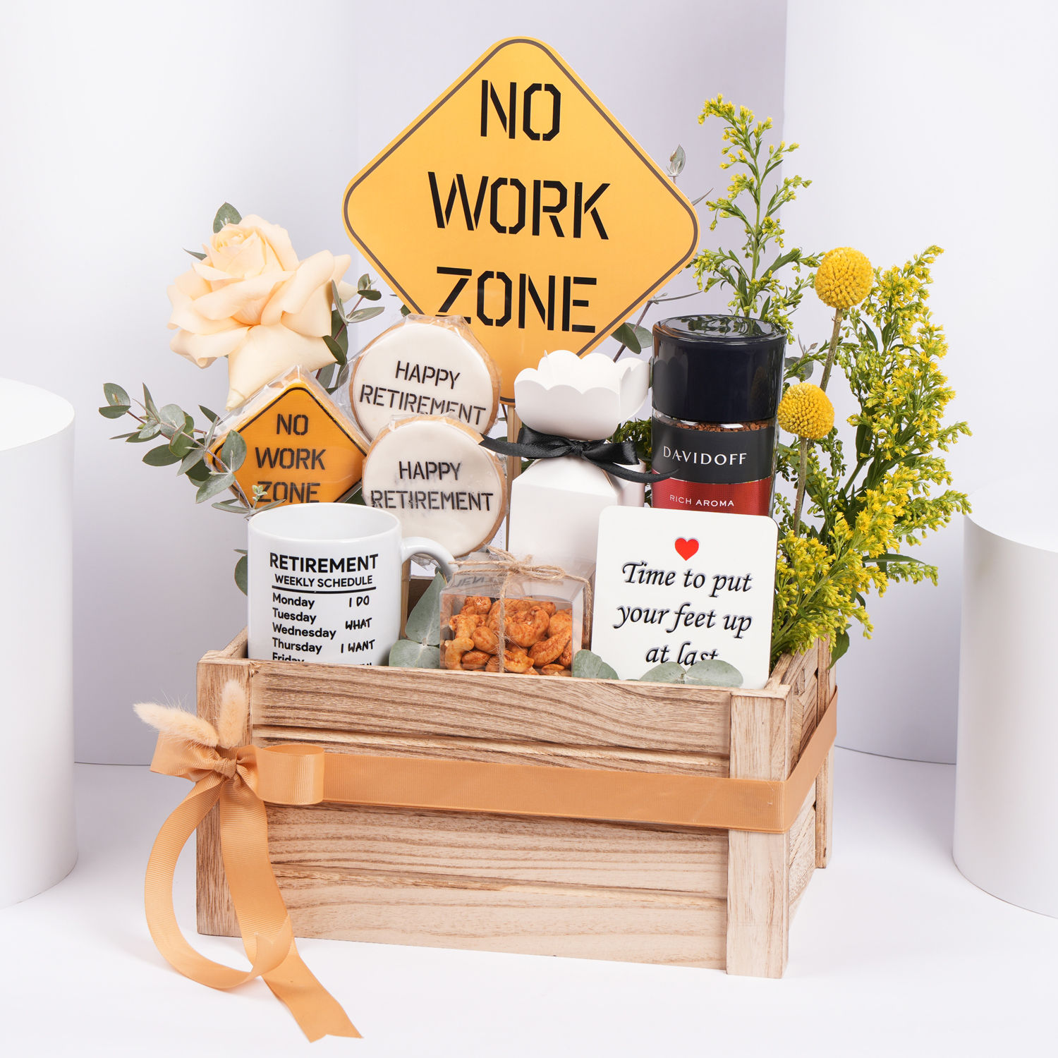 Order Happy Retirement Hamper Online | Same-Day Delivery UAE - Fnp.ae