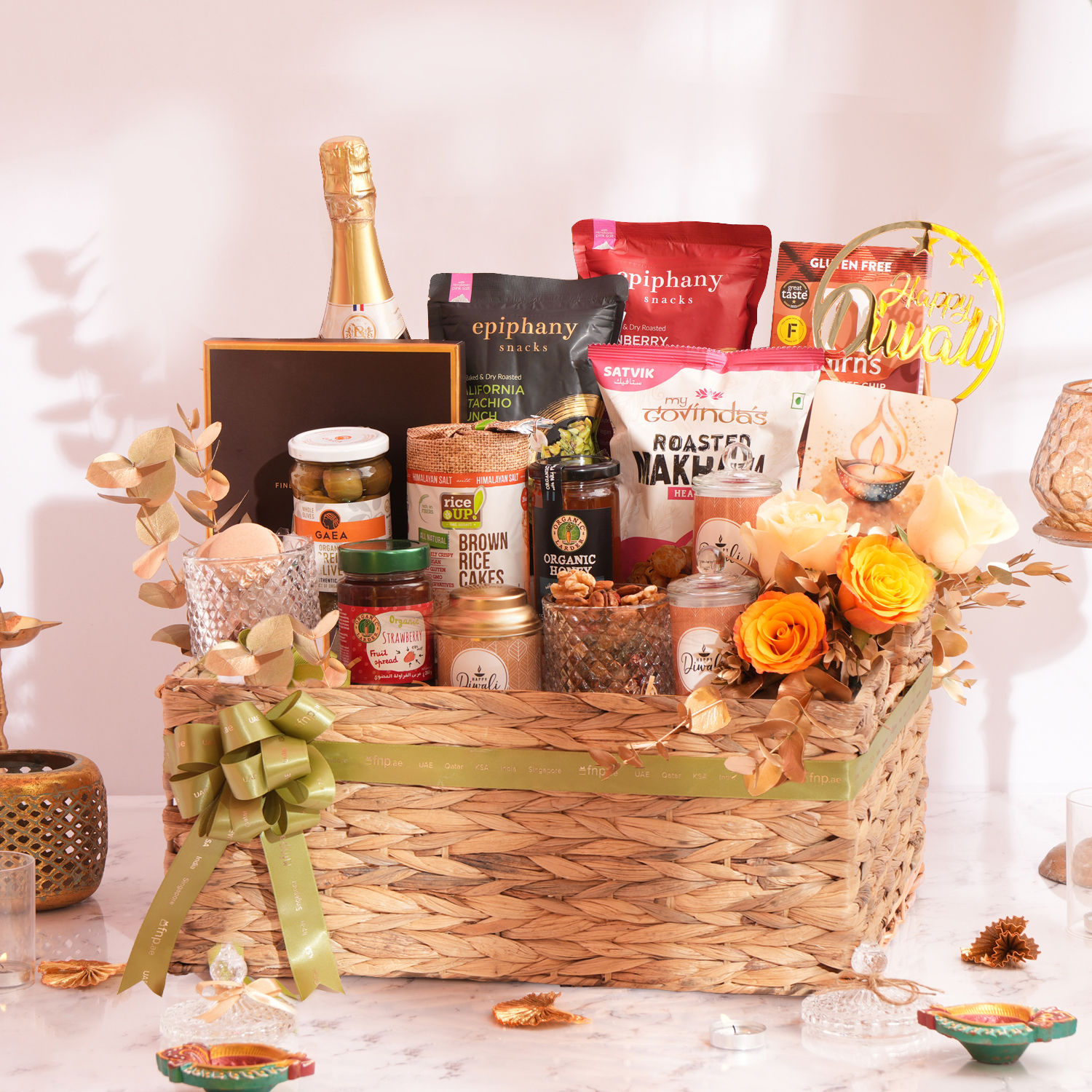Order Diwali Grandeur Gift Basket Online | Same-Day Delivery UAE - Fnp.ae