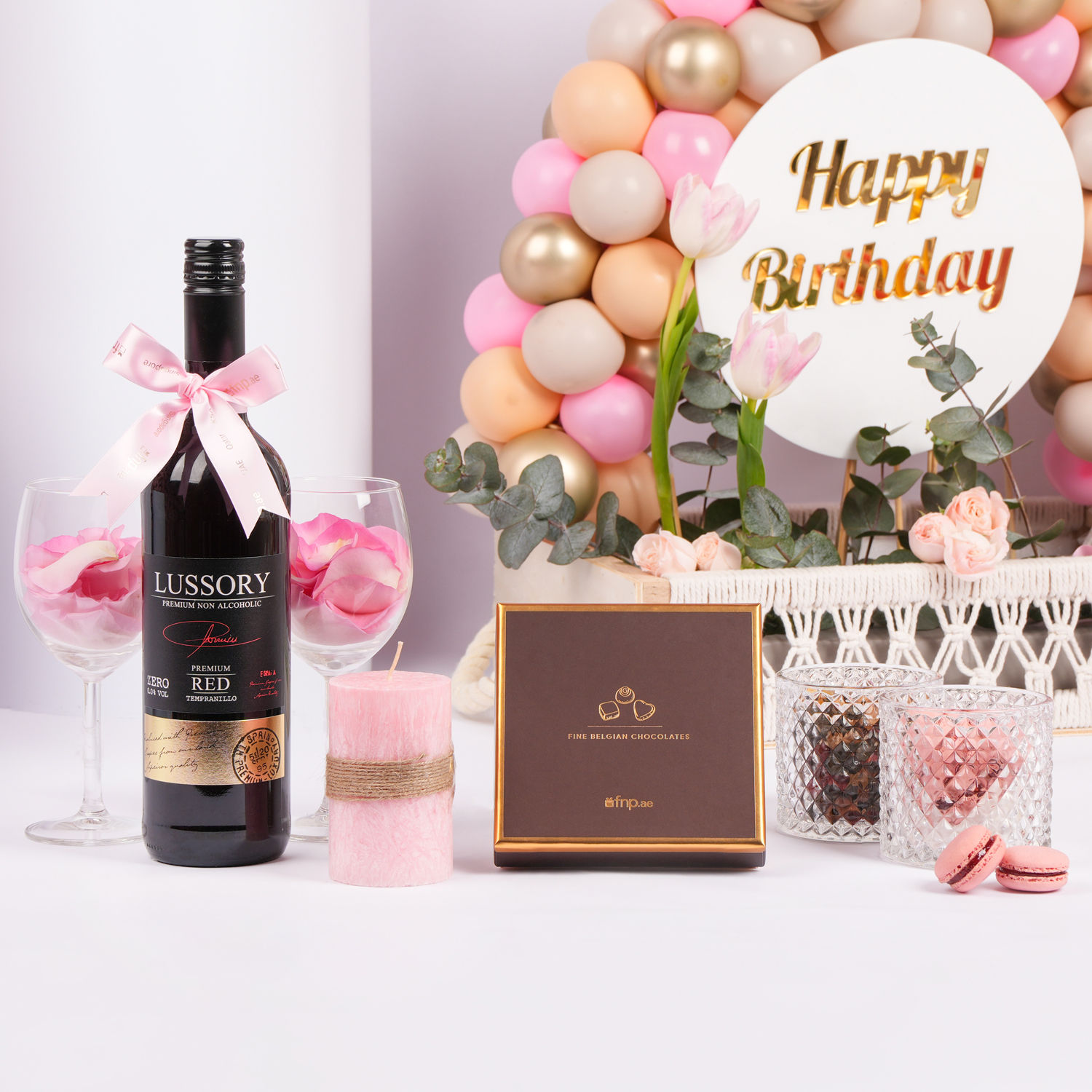 Order Best Birthday Hamper Online | Same-Day Delivery UAE - Fnp.ae