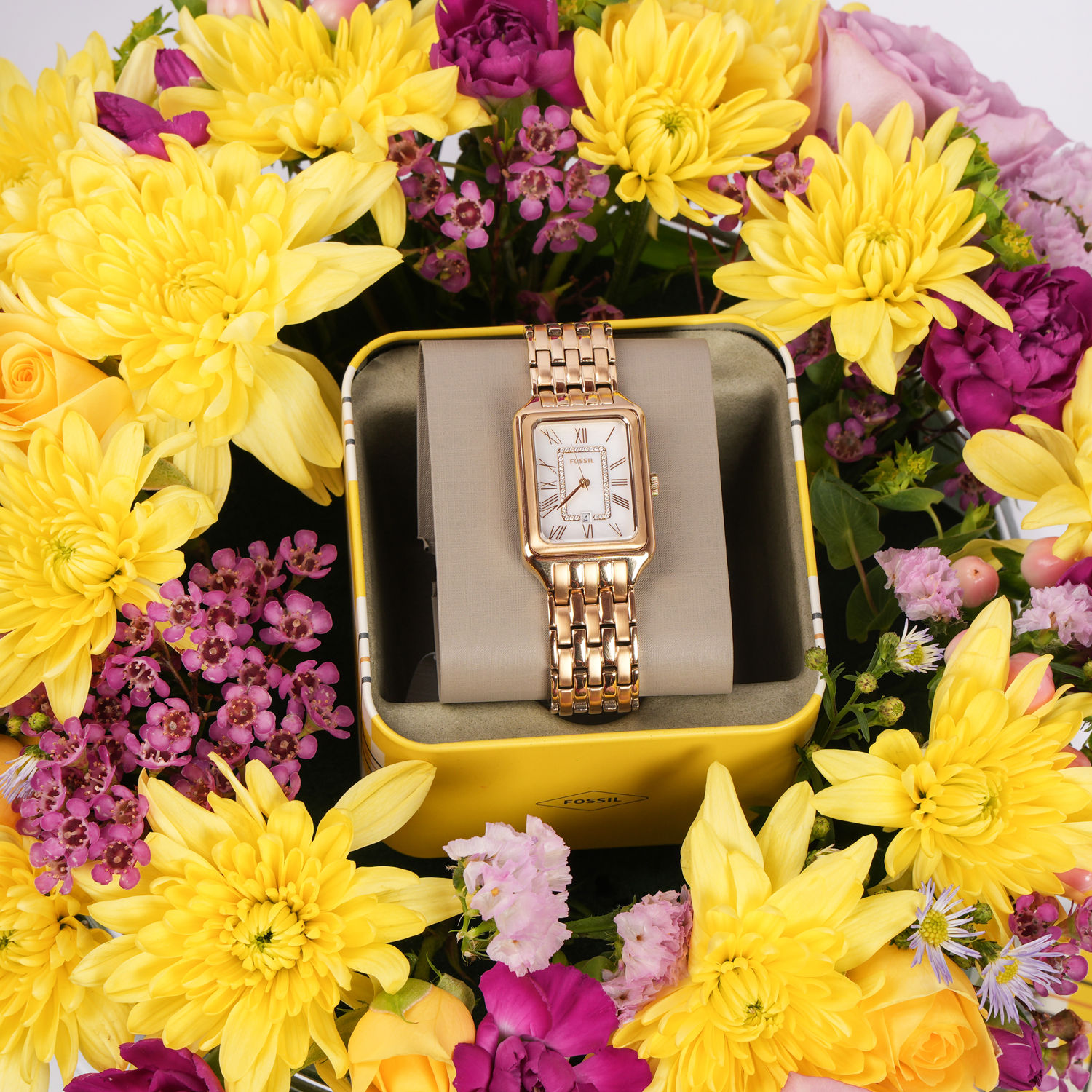 Online Fossil Raquel Gold Tone Watch For Her Gift Delivery in UAE - FNP