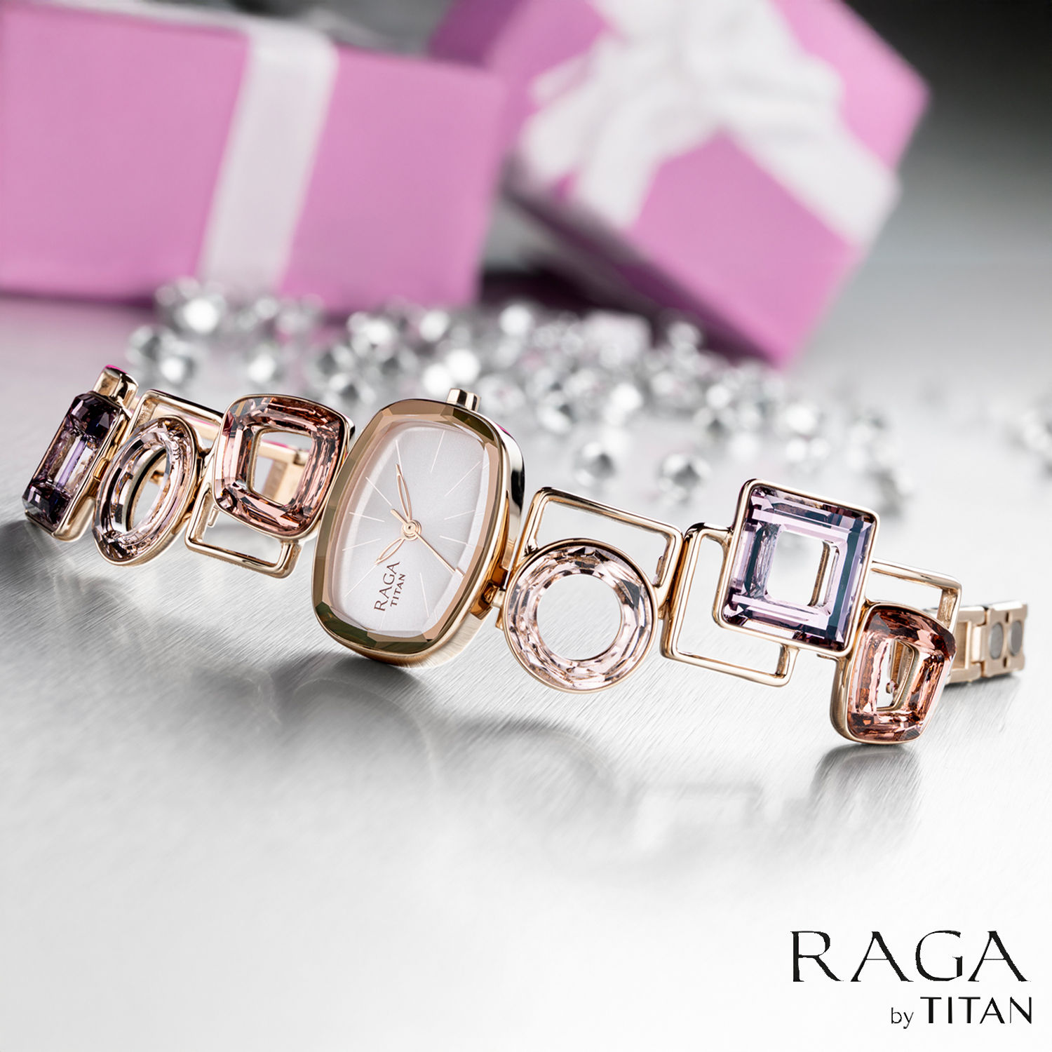 Order Titan Raga Watch For Her: Pink Dial, Floral Arrangement Online ...