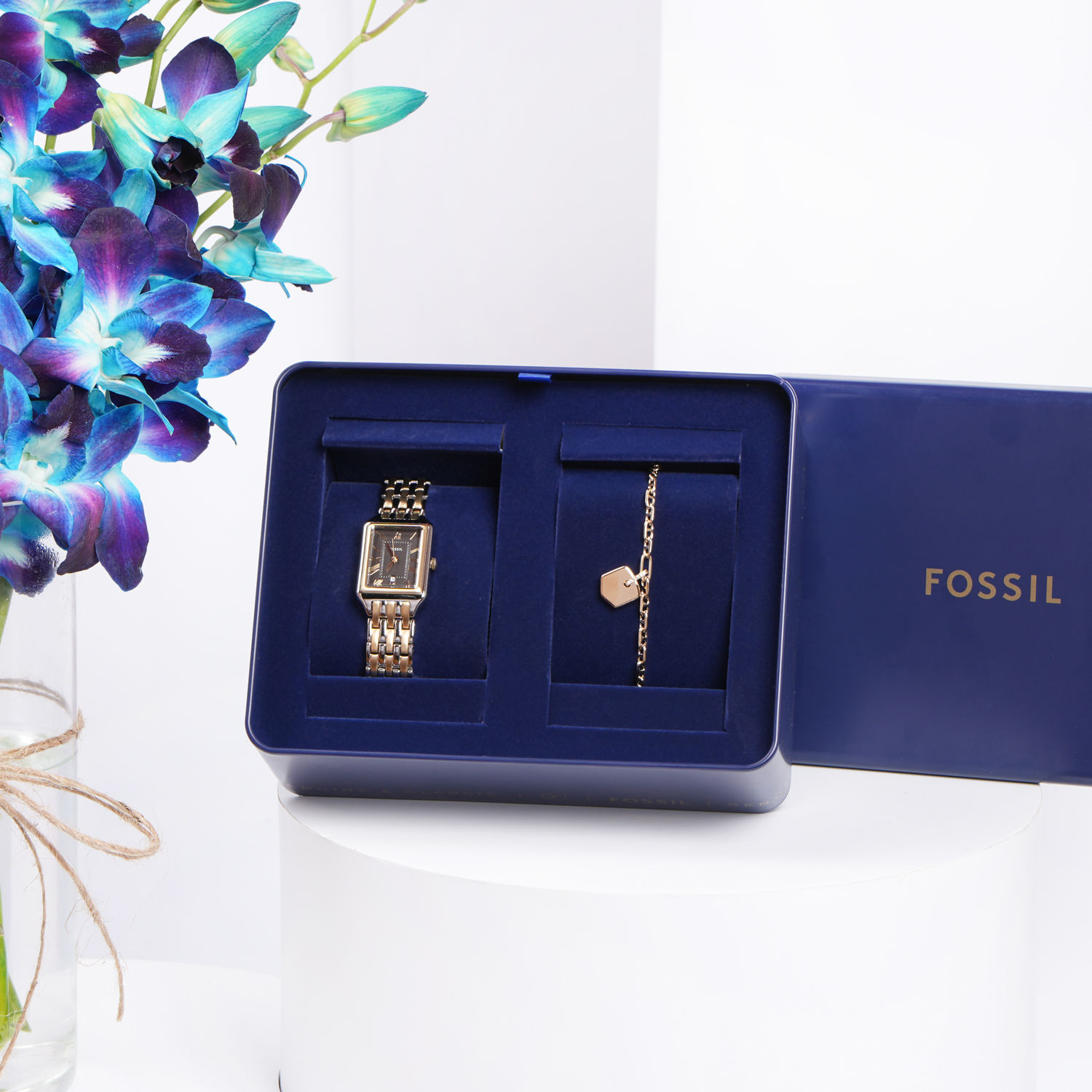 Order Fossil Raquel Watch and Bracelet Gift Set For Her Online | Same ...