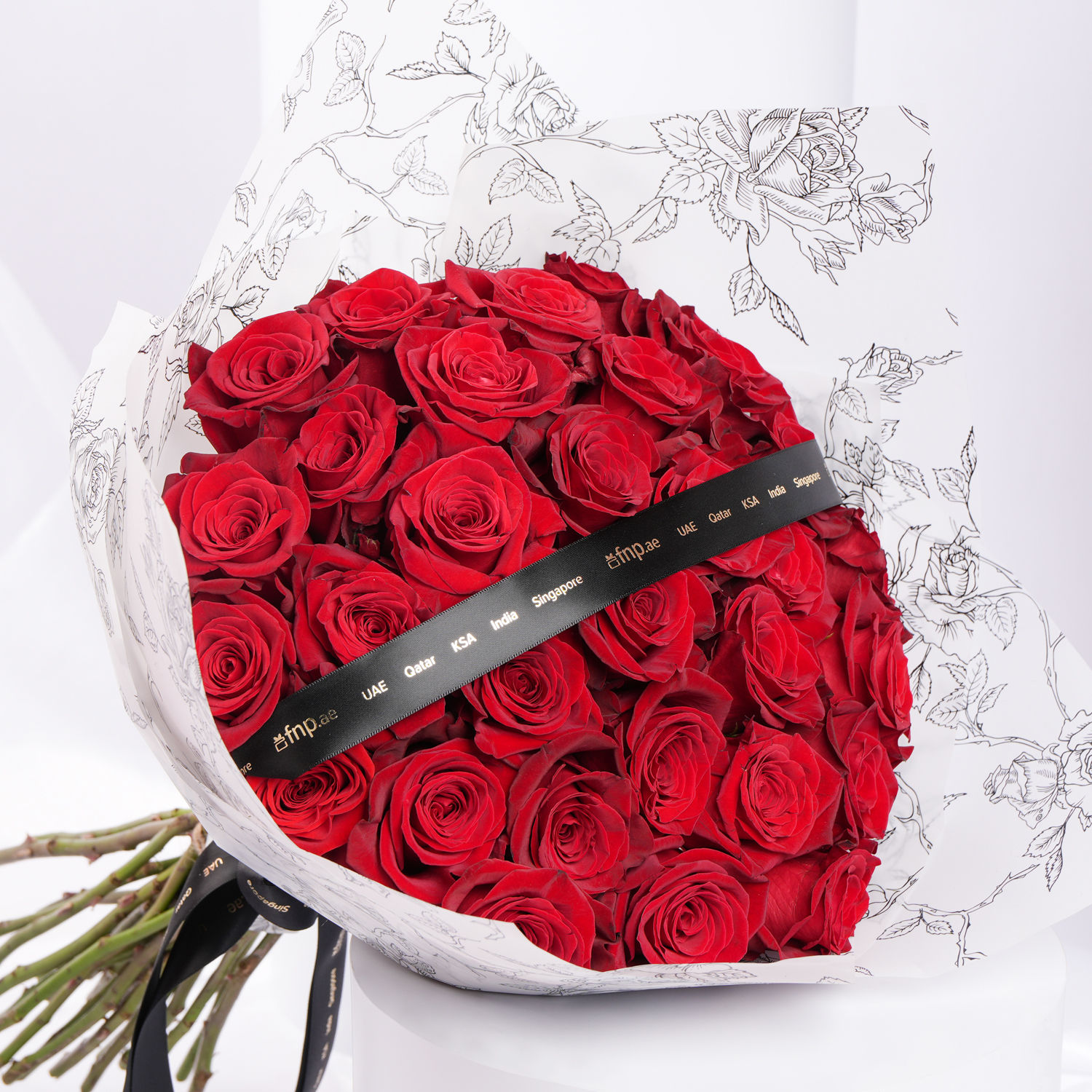 Order 35 Red Roses Expression Bouquet Online | Same-Day Delivery UAE ...