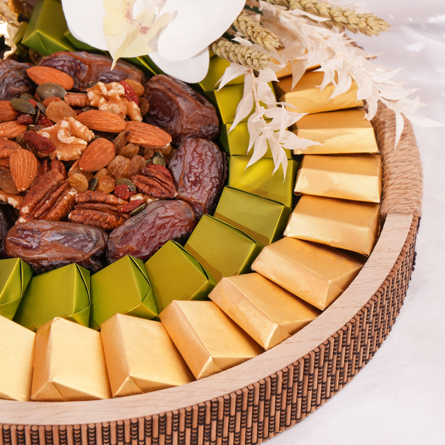 Order Ramadan Kareem Chocolate Tray Online | Same-Day Delivery UAE - Fnp.ae
