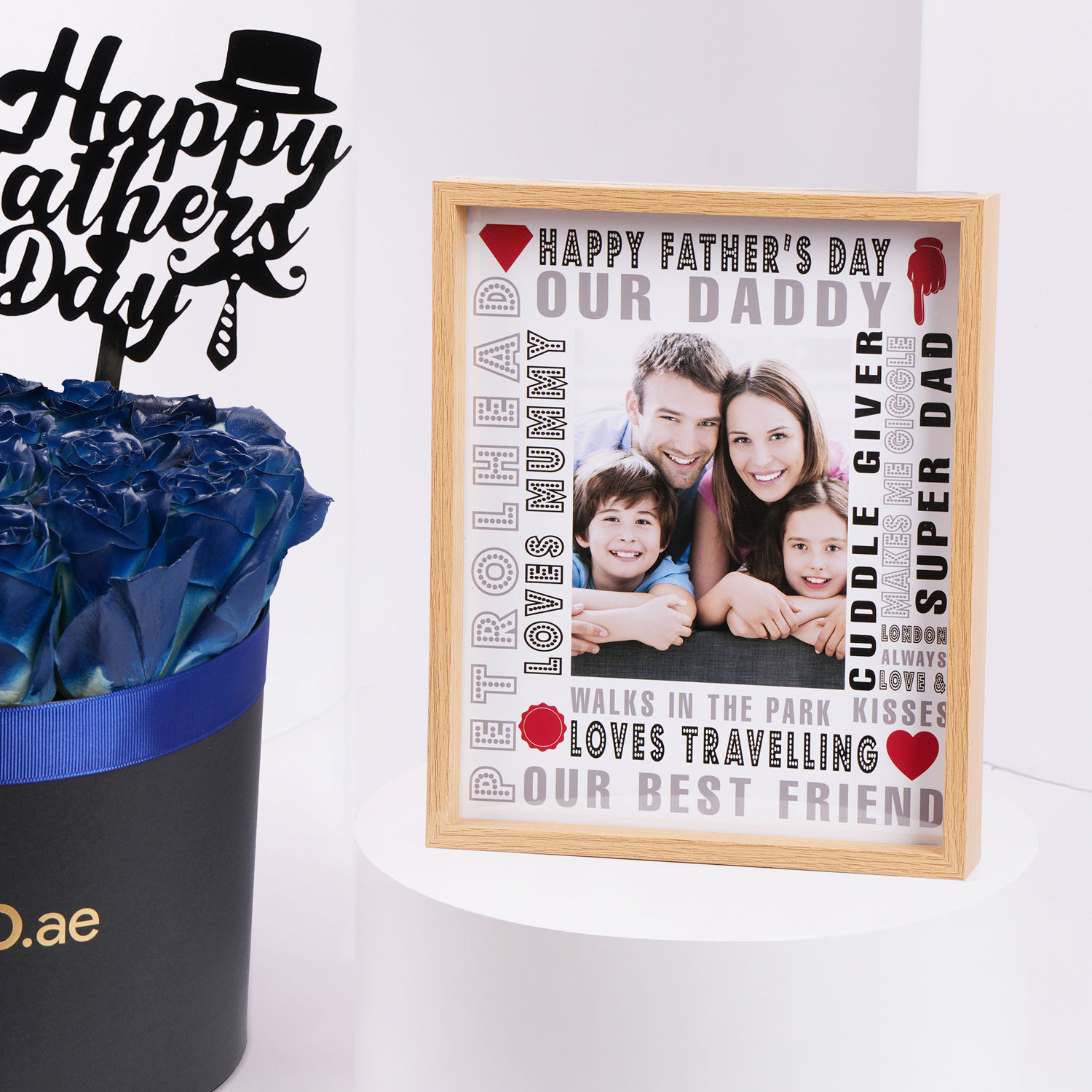 Order Royal Dad Blooms Box With Frame Online | Same-Day Delivery UAE ...