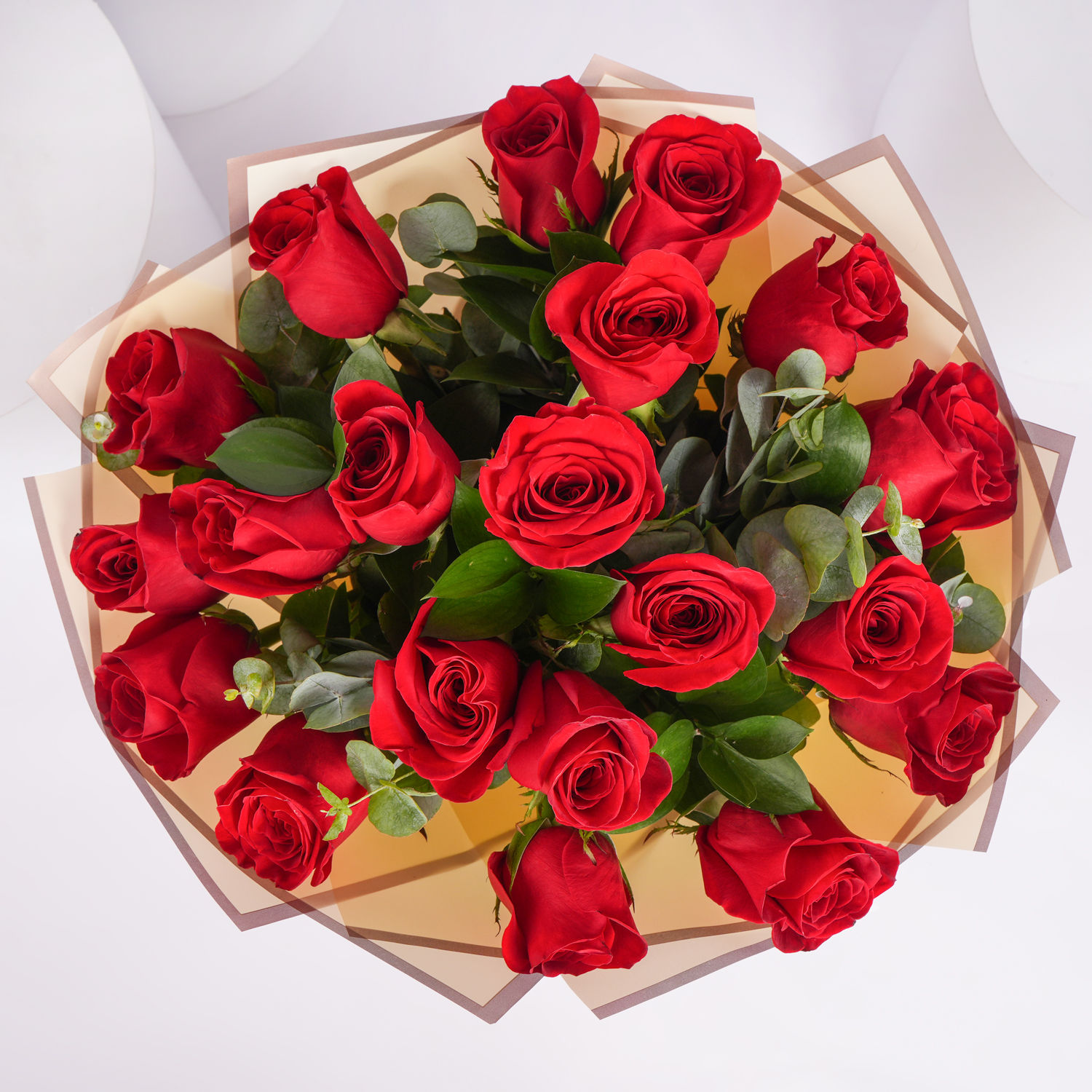 Order Romantic Bunch Of Roses Online | Same-Day Delivery UAE - Fnp.ae