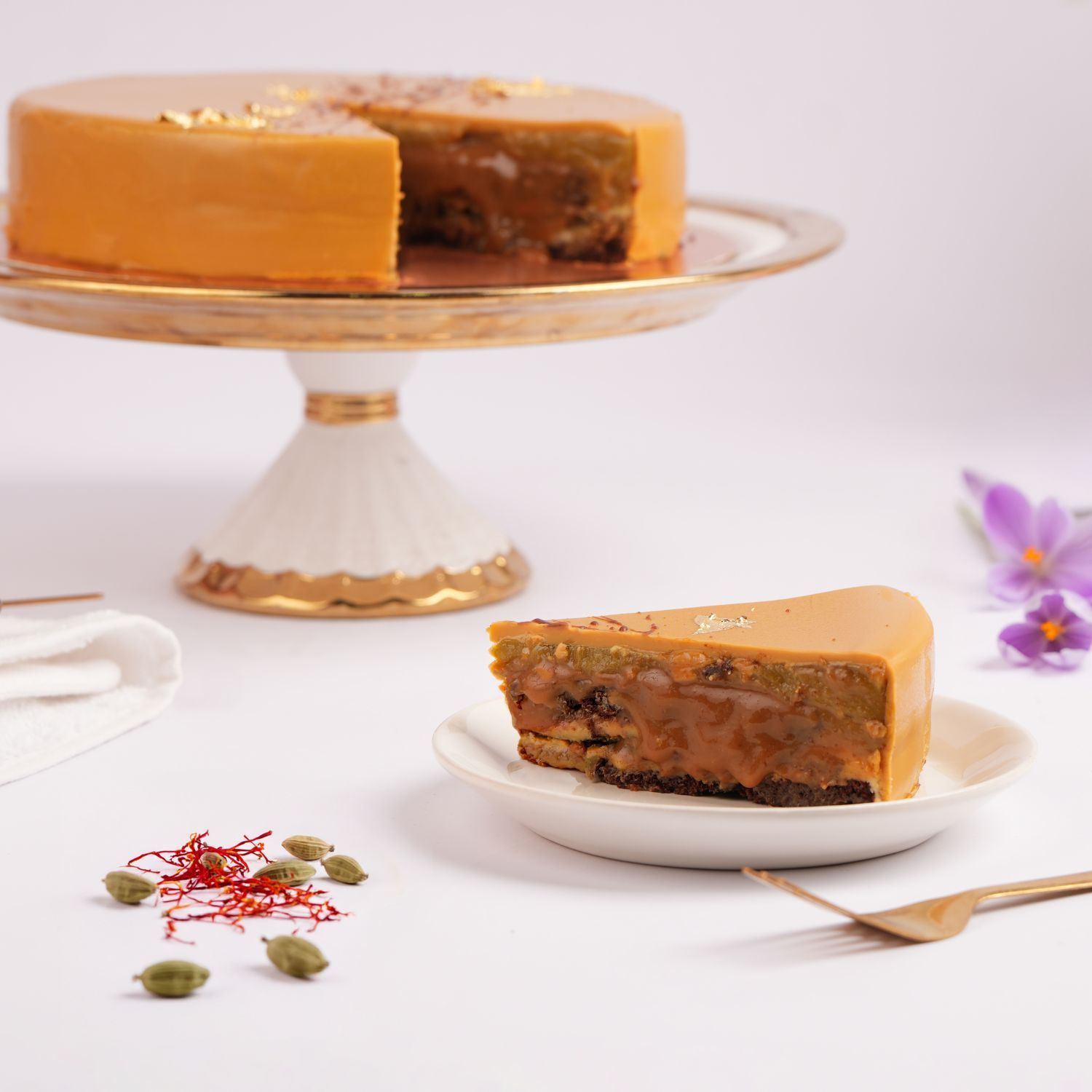 Order Abu Dhabi Chocolate Cake 4 Portion Online | Same-Day Delivery UAE ...