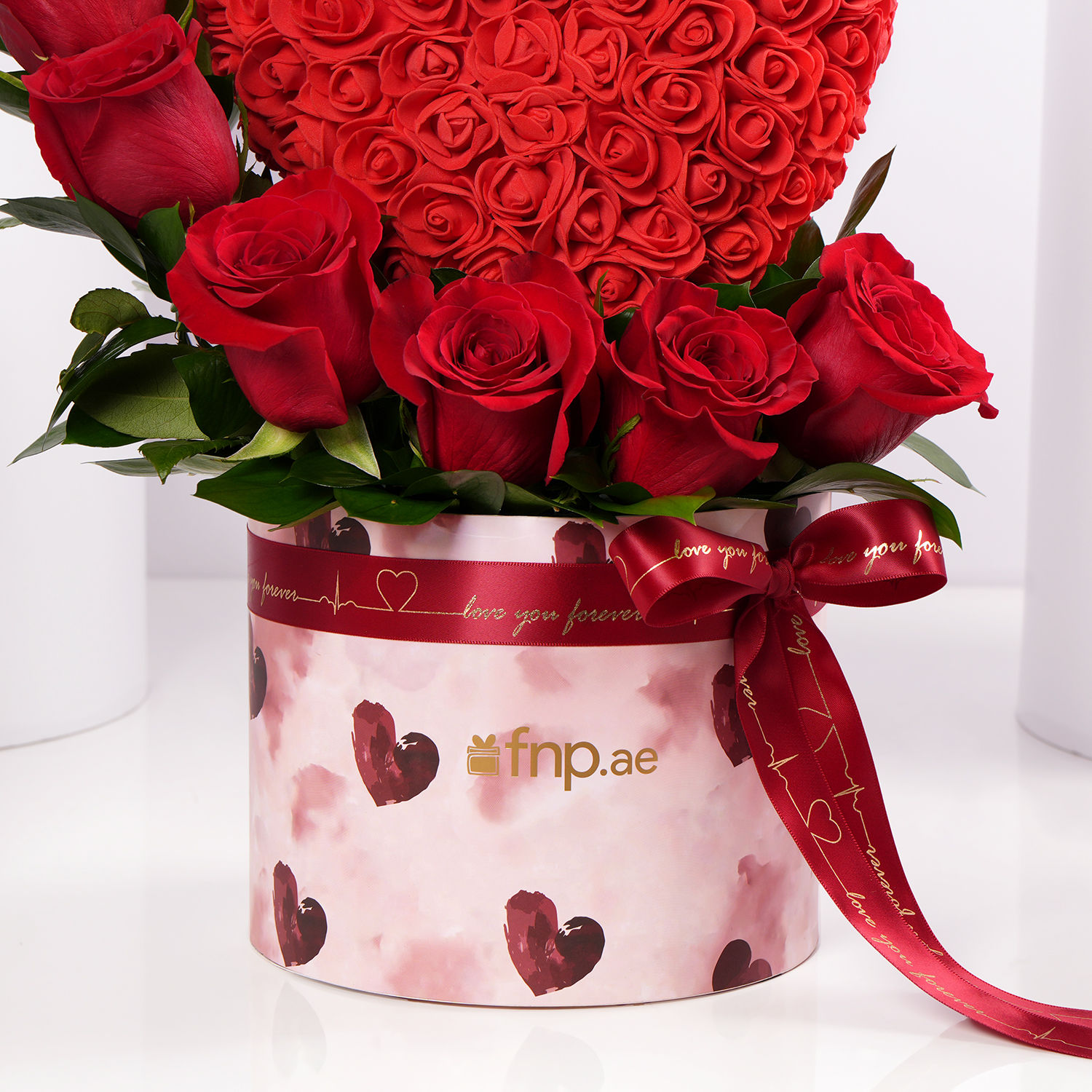 Order Valentine Red Rose Heart Online | Same-Day Delivery UAE - Fnp.ae