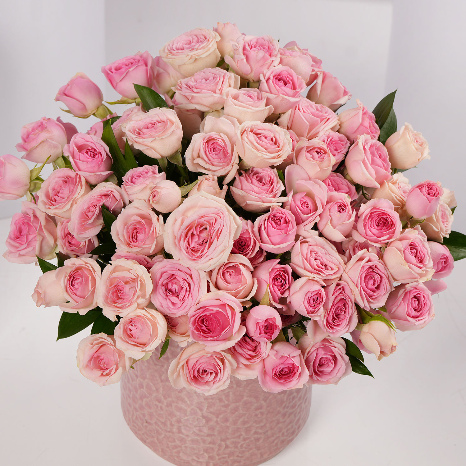 Order Blush Pink Roses Valentine Gift Online | Same-Day Delivery UAE ...